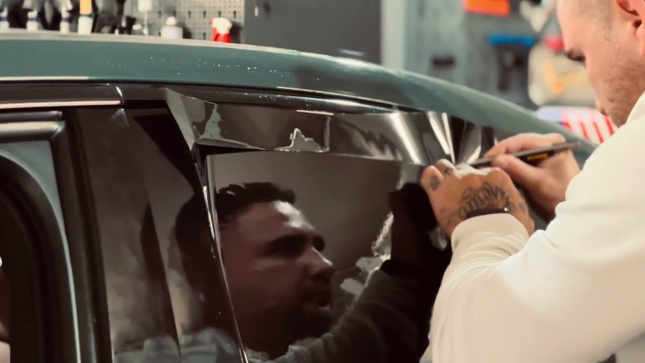 Folierer in der Nähe: Auto folieren lassen » RW-Folierung